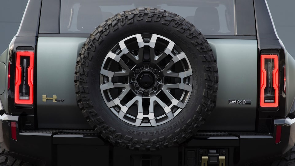 First-Ever Hummer EV | GMC Canada