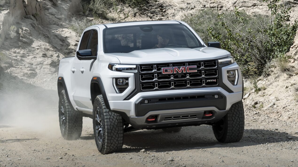 Choose Your 2025 GMC Sierra 1500 | GMC Canada